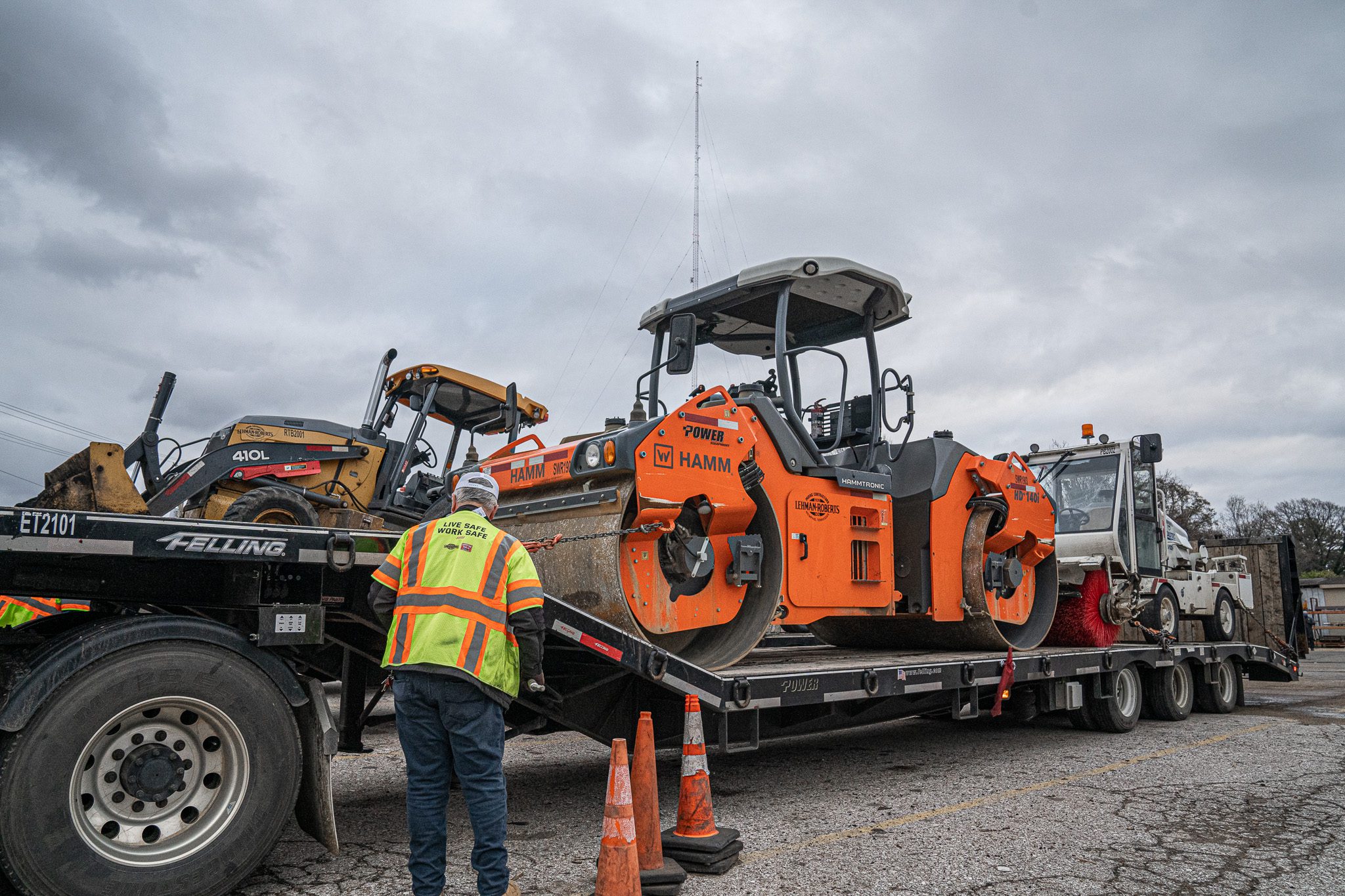 WHO Behind What We Do: Lowboy Drivers - Memphis Stone and Gravel